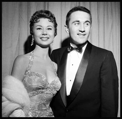 Mitzi Gaynor Made Her Mind Up Vintage Paparazzi Mitzi Dulan May
