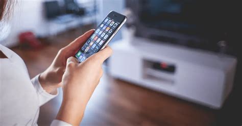 6 Best Apps To Make Friends As A New Mom