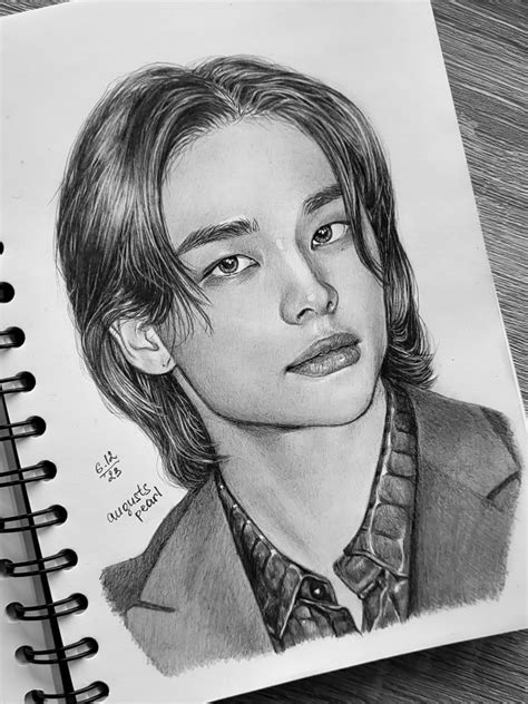 Hyunjin Drawing 🤍 Matita Idee Per Disegnare Schizzi Ritratto