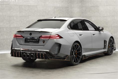 Heres The 2025 Bmw M5 With The Standard Panoramic Sunroof