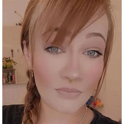 Stefanie Wittig Gesundheits Und Krankenpflegerin Asb Arbeiter