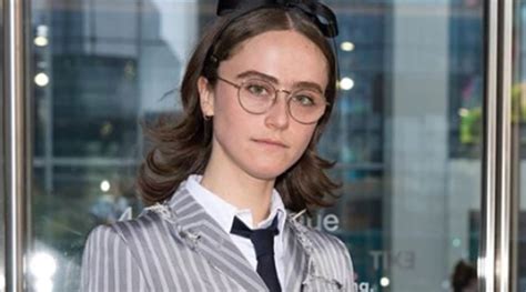 What Kamala Harris Stepdaughter Ella Emhoff Thinks About Being A