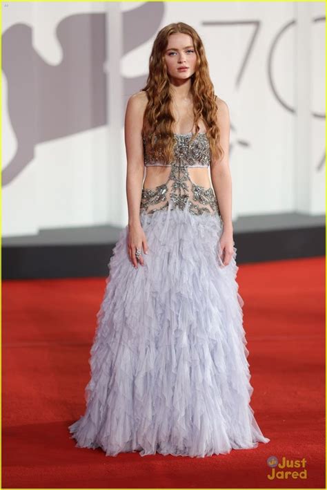 Sadie Sink Wows In 2 Alexander Mcqueen Looks At Venice Film Festival