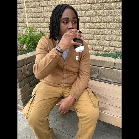 Darrien Johnson Darrienjohnsonn • Instagram Photos And Videos