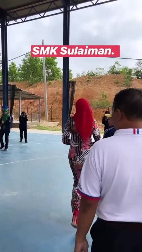 Lenggokan Pinggul Yb Rara Betul2 Mengiurkan Berba Tumbex