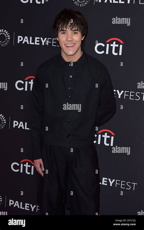 Ian Ousley Beim Screening Der Netflix Serie Avatar The Last Airbender