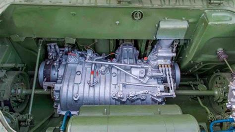 Вездеход МТЛБ описание теххарактеристики компоновка Запчасти к