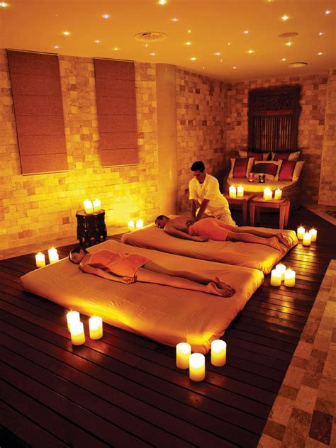 Honeymoon In The Riviera Maya