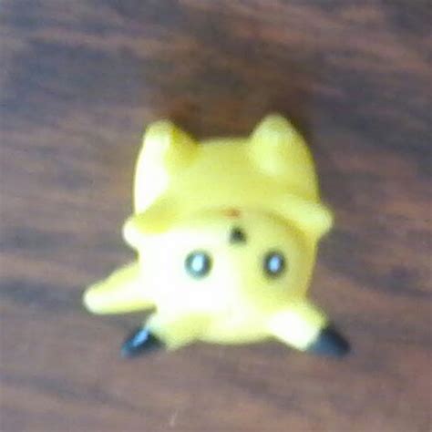Upside Down Pikachu Youtube