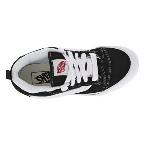 Baskets Basses Knu Skool En Cuir Noires Avec Une Forme Large Et Des