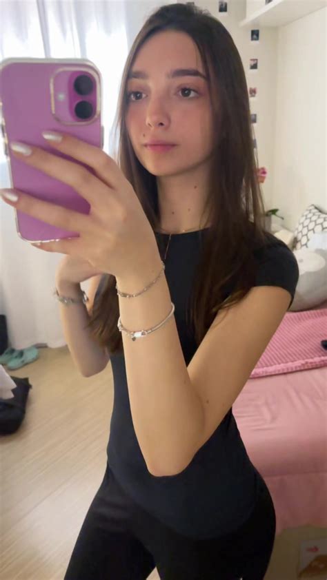 Os Vídeos De Maria Clara Clarawarumby Com Som Original Duda Tiktok
