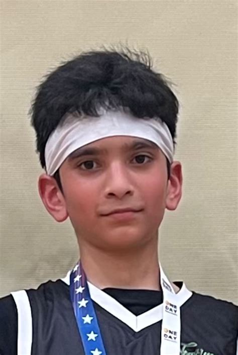 Eissa Khan Prep Hoops