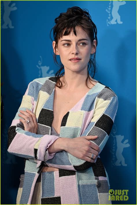 Kristen Stewart Defends Rolling Stone Cover Talks Future Of Queer Cinema Photo 5015577