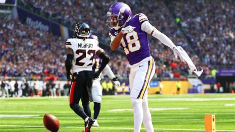 The Minnesota Vikings Will Wear Their Purple People Eater” Throwback