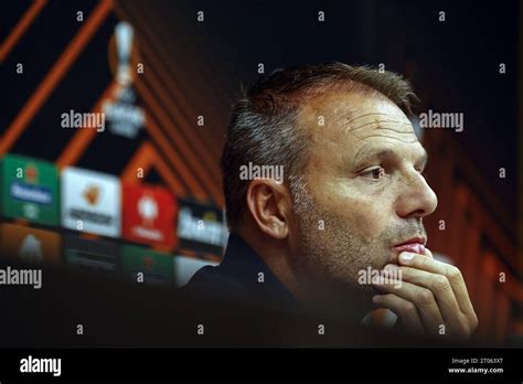 Athen Ajax Trainer Maurice Steijn Während Der Pressekonferenz Vor Dem Spiel Der Uefa Europa