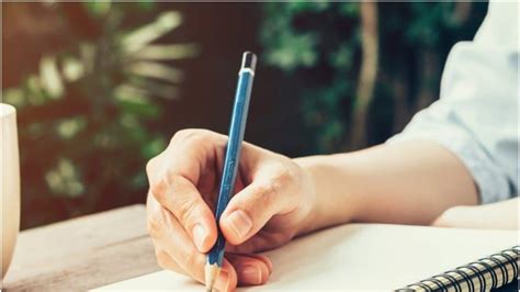 Upsc Cse Prelims 2023 Important Books To Pass The Exam With High Marks