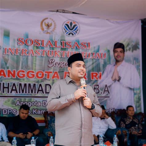 Dukung Lingkungan Sehat Dpr Ri Muhammad Rohid Bangun Wc Umum And Ipal Di