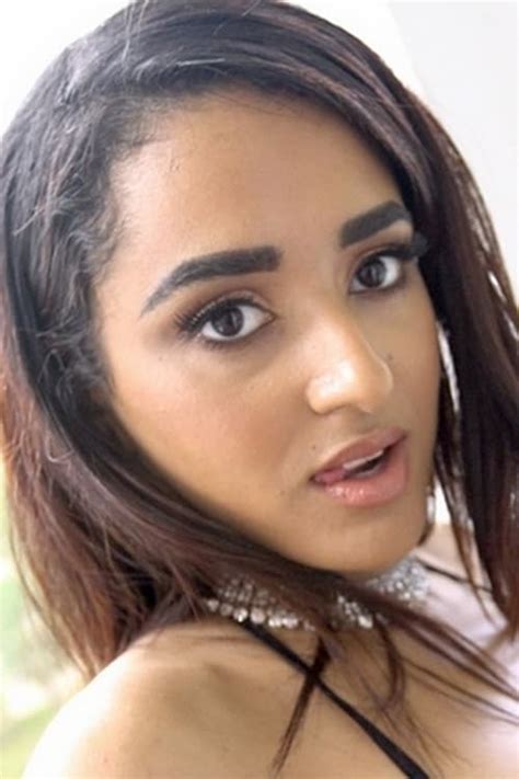 Kira Star Biografía Y Filmografía