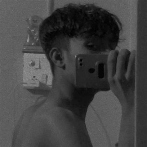 सुजल सिंह परमार ⚜️ Theyhatessujal • Threads Say More