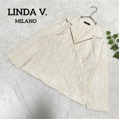 〖linda V〗シャツ 羽織 Vネック 花柄 総柄 ベージュ 42 ミセス By メルカリ