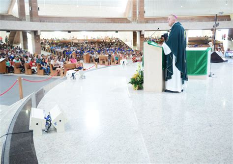 É Preciso Rezar E Pedir Com Perseverança