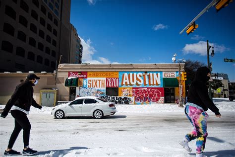 Is There Snow In Texas