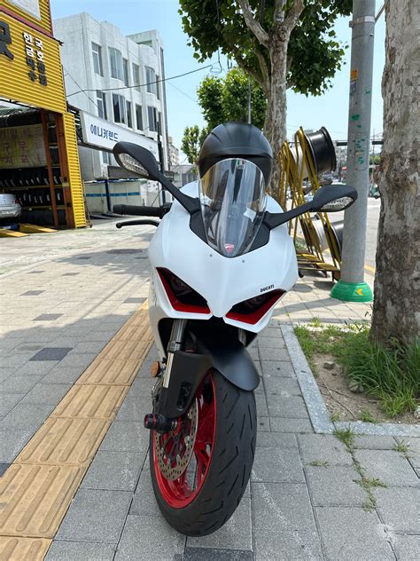라이트바겐 두카티 파니갈레 V2 2021년식