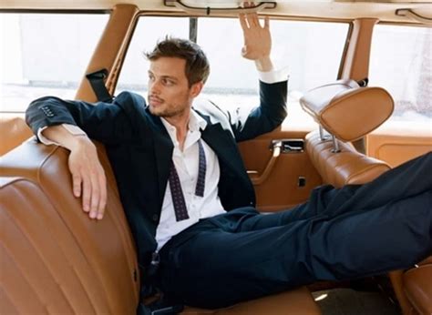 Matthew Gray Gubler Shirtless Photos