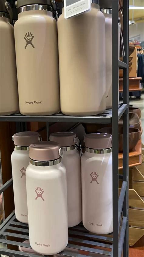 Limited Edition Fall Hydro Flasks Boho Fall Colors Clean Girl Aesthetic