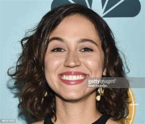 19 Hot Sexy Sara Amini Bikini Pics