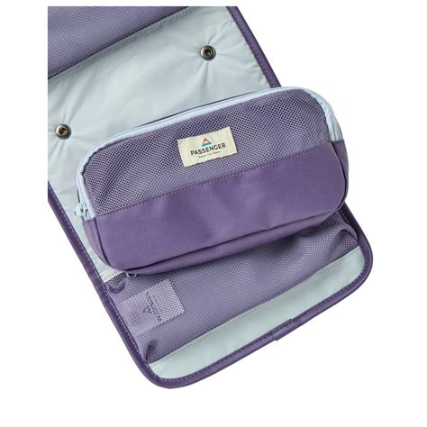 Passenger Drop Recycled Wash Kit 20 Wash Bag Buy Online Bergfreunde