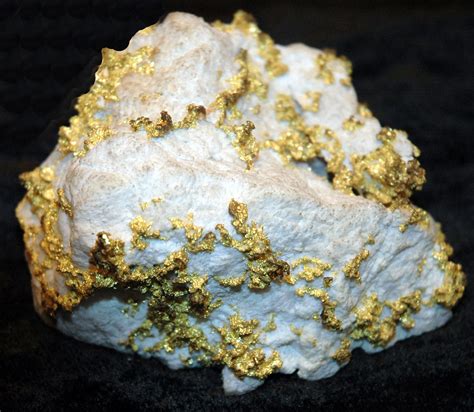 Quartzite With Gold Veins At Geri Hodge Blog