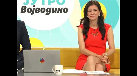 Ana Mudrinić U Crvenoj Mini Suknji Izdanje Koje Je Očaralo Gledaoce Youtube