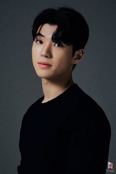 Seo Jun About Entertainmentie