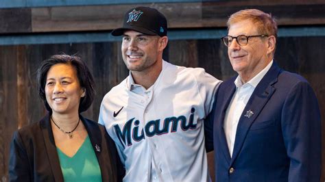 Podcast Miami Marlins Update From Mlb Winter Meetings Miami Herald