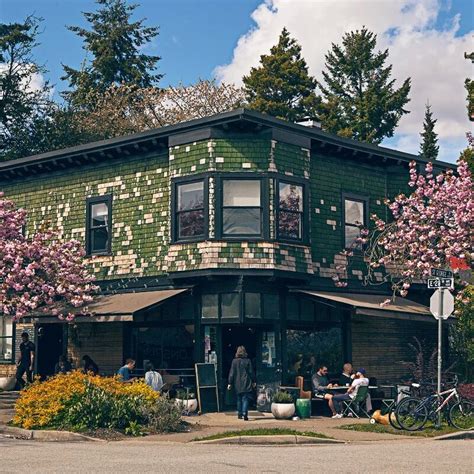 Mankas Inverness Lodge A 1900s Lodge Reborn In Northern California