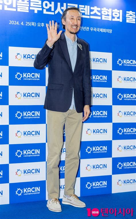 Ten포토한기범 어마어마한 존재감 텐아시아