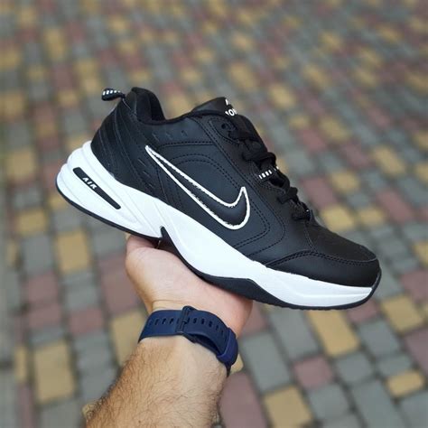 Кроссовки мужские Nike Air Monarch зимние термо черные на белой подошве