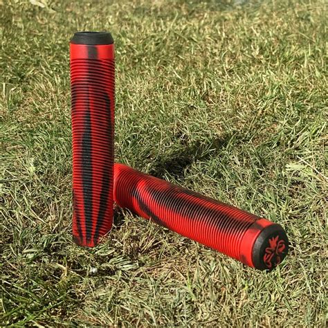 Black And Red Grips Spannerstore