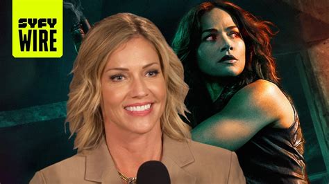 Tricia Helfer Is Van Helsings Dracula Sdcc 2019 Syfy Wire Youtube