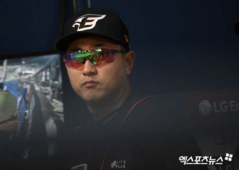 윌리엄스 때문에 속타는 최원호 감독 전날 대타 기용 좋아져서 내보낸 건 아냐 나무뉴스