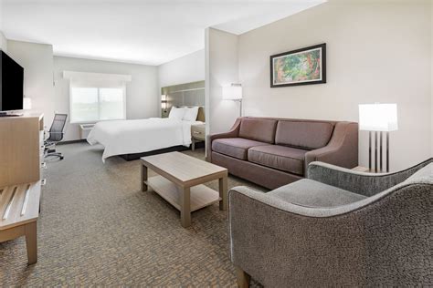 La Quinta Inn And Suites By Wyndham Jackson Cape Girardeau Jackson Mo