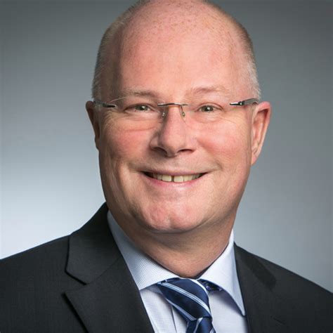 Robert Kracks Instagram Twitter And Facebook On Idcrawl