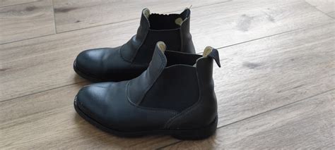 Jahalni čevlji št 37