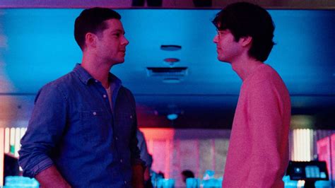 Twinless Star Addresses Pervs Who Saw Leaked Gay Sex Scene