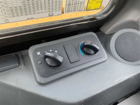 Mini Bager Caterpillar 305