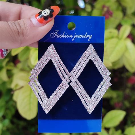 ‎اکسسوریبافتنی ساعتترند‎ ‎کالکشن جذاب و جدید گوشوار مجلسی 🤩👸🏻👰🏻‍♀️🤩 جنس میخ نقره گوشوار