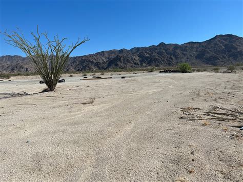 Interstate 10 Freeway Desert Center Ca 92239 116145 A Eagle