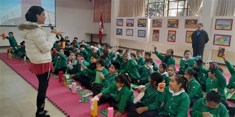 2do Grado De Primaria Visita De Autora De Plan Lector Chimoc Recicla Y Hace Cosas Jocosas