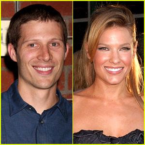 Zach Gilford And Kiele Sanchez Just Married Kiele Sanchez Wedding